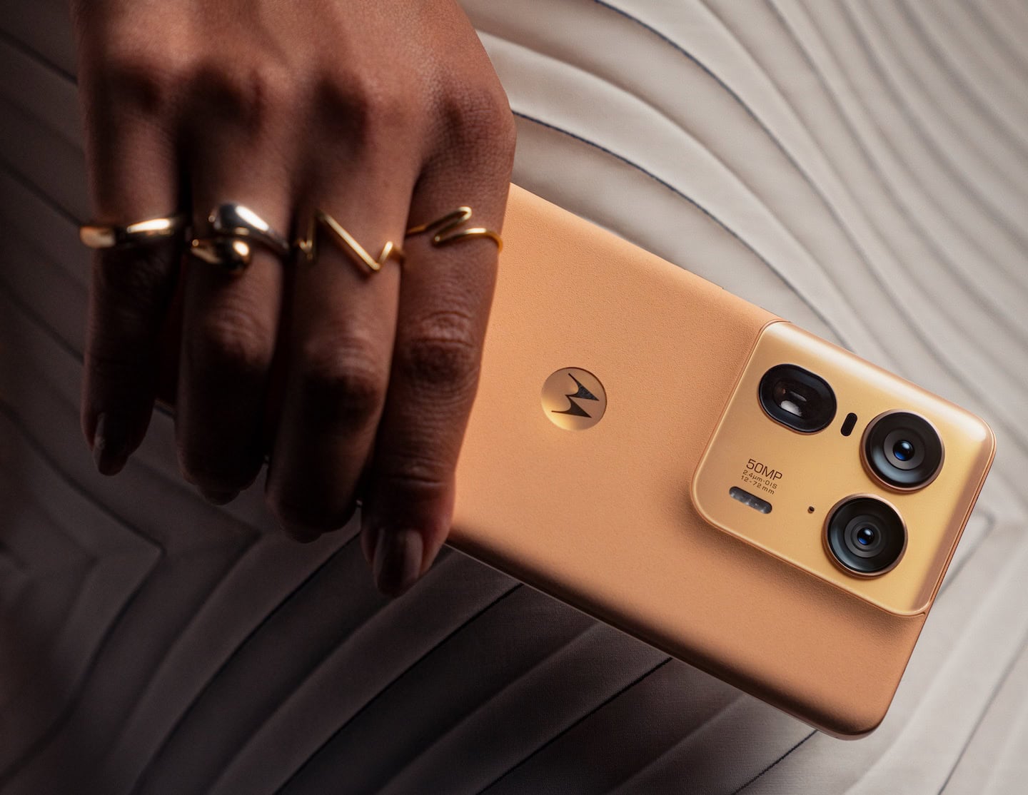 Motorola Moto G45 es oficial con chipset Snapdragon 6s Gen 3 y colores ...