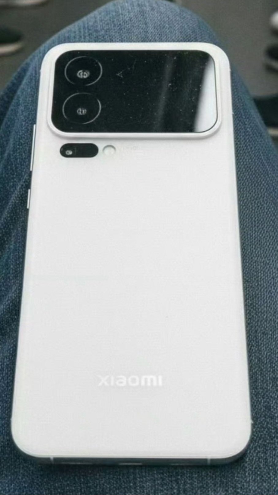 El Xiaomi 16 se filtra en fotos mostrando un rediseño posterior